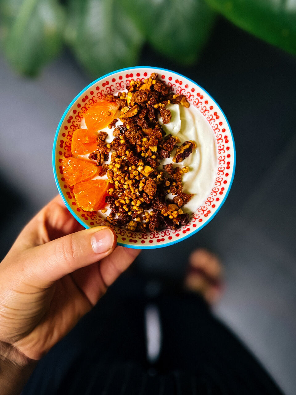 Granola van oud brood met tuinbesjes | Lieve Groentjes